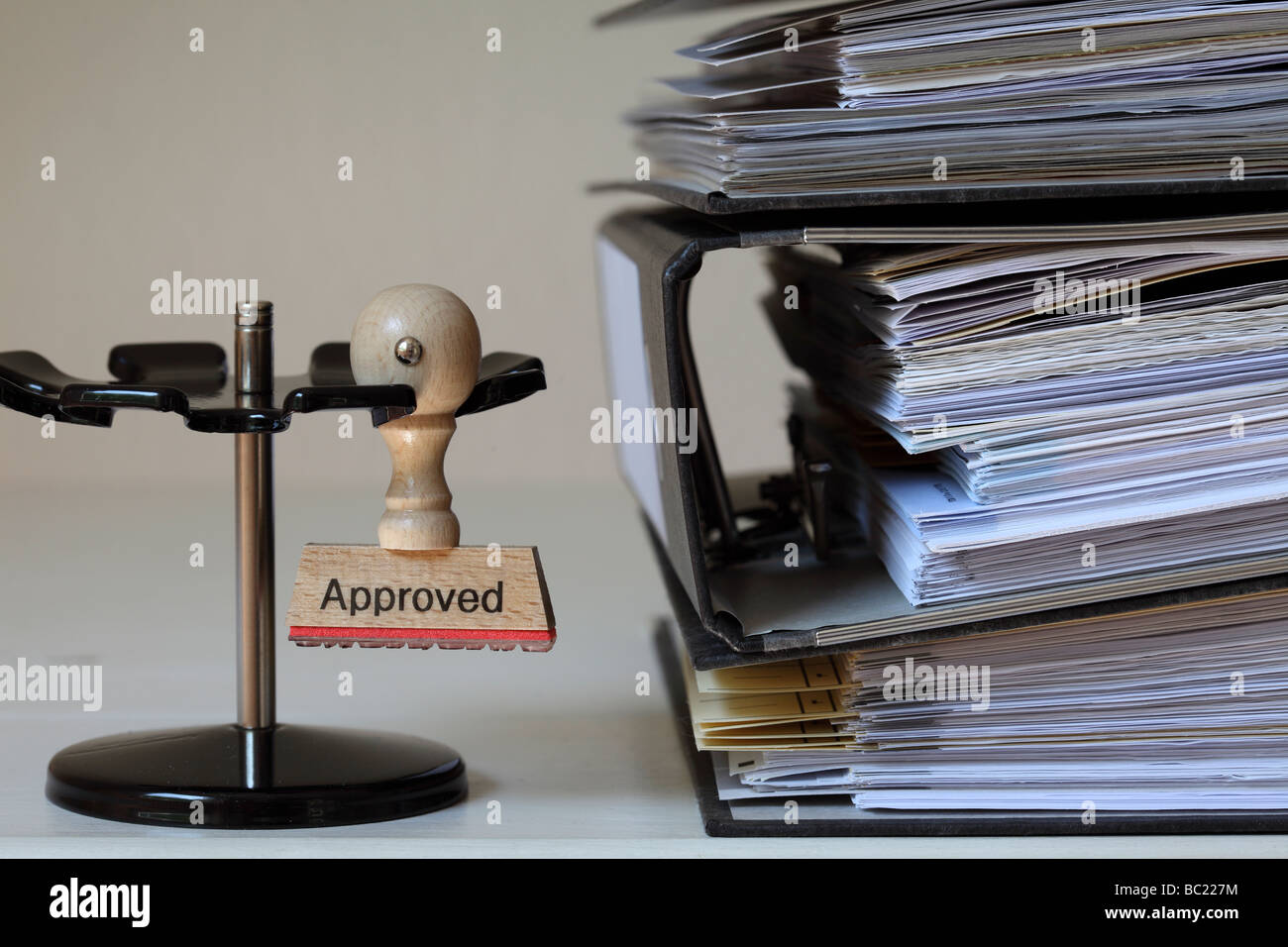 Approval stamp hi-res stock photography and images - Alamy