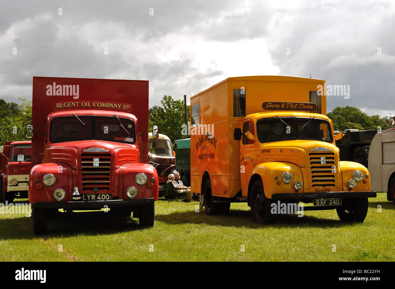 British vintage lorry hi-res stock photography and images - Alamy
