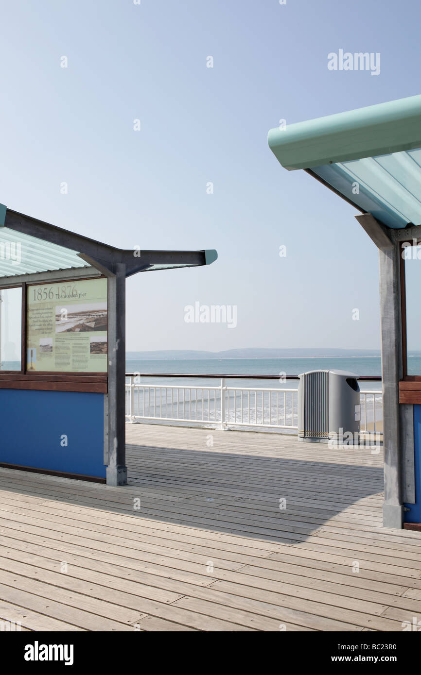 Bournemouth attractions hi-res stock photography and images - Alamy