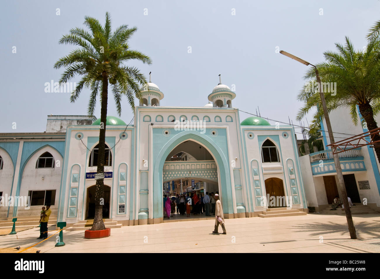 Bangladesh mosque hi-res stock photography and images - Alamy