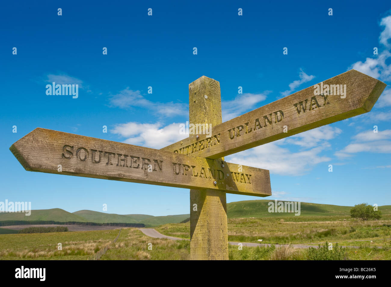 Sign post for Southern Upland Way Stock Photo - Alamy