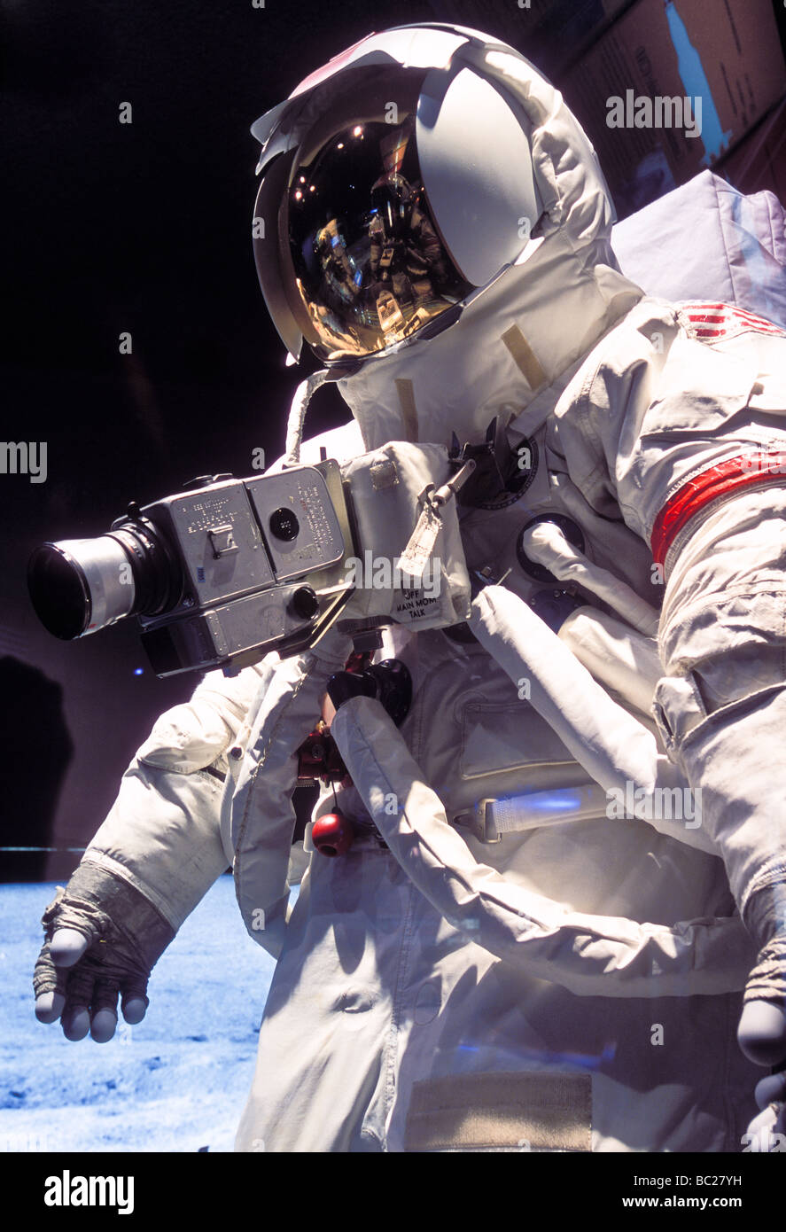 American lunar space suit, Kansas Cosmosphere and Space Center ...