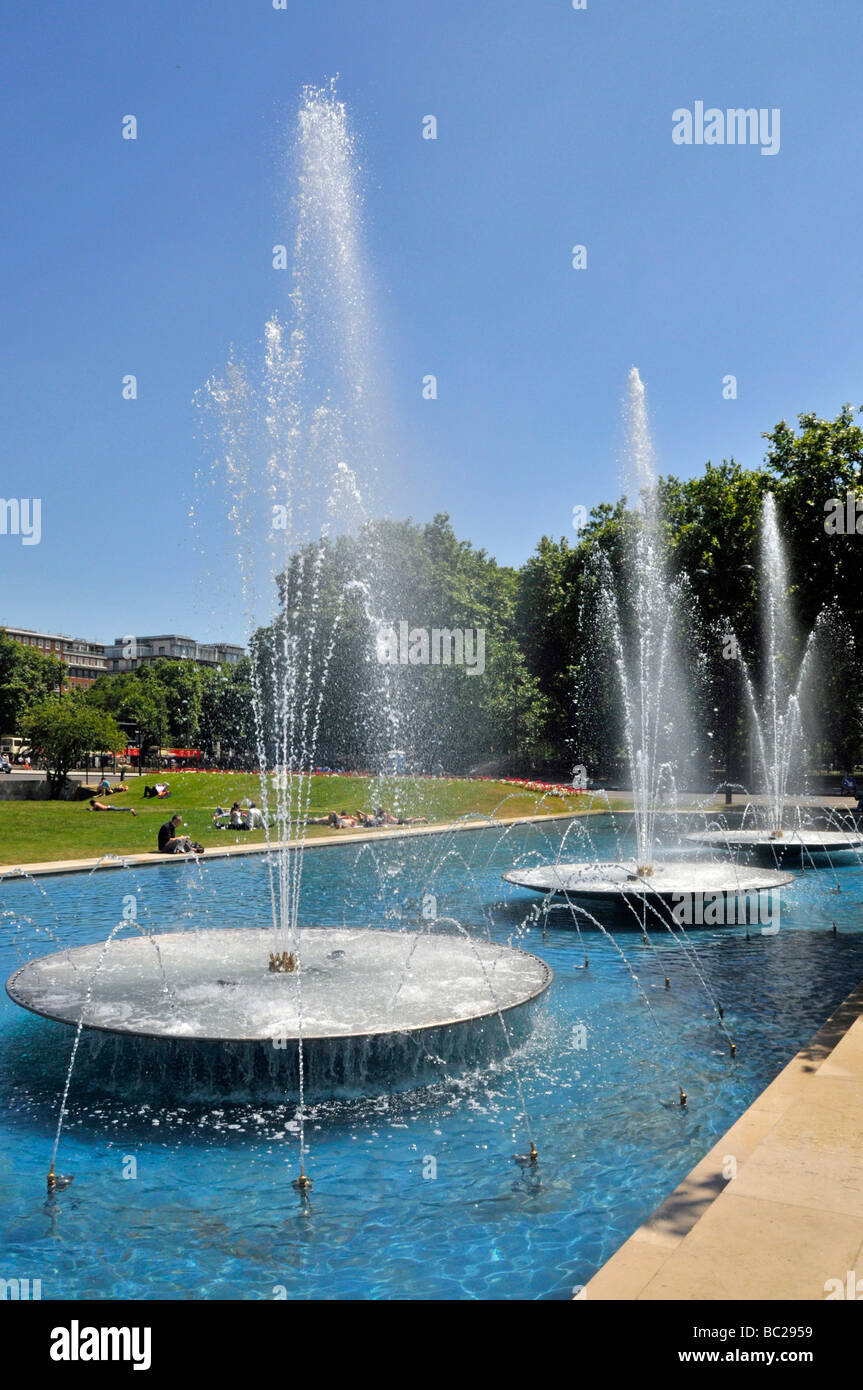 Marble Arch area with refurbished fountains Hyde Park and Park Lane ...