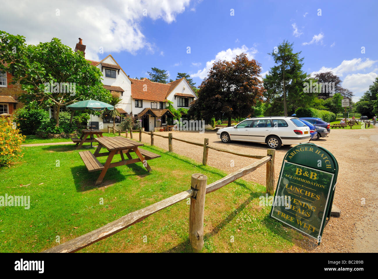Abinger Hatch Pub Stock Photo - Alamy
