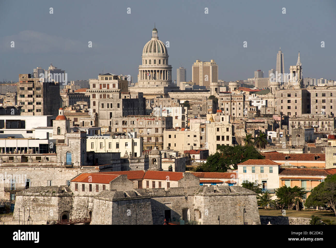 Havana bay skyline hi-res stock photography and images - Alamy