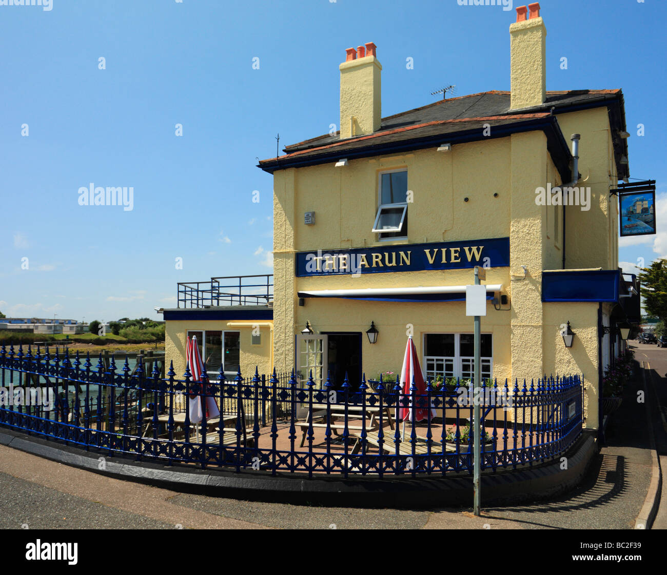 The Arun View public house Littlehampton West Sussex England UK Stock ...