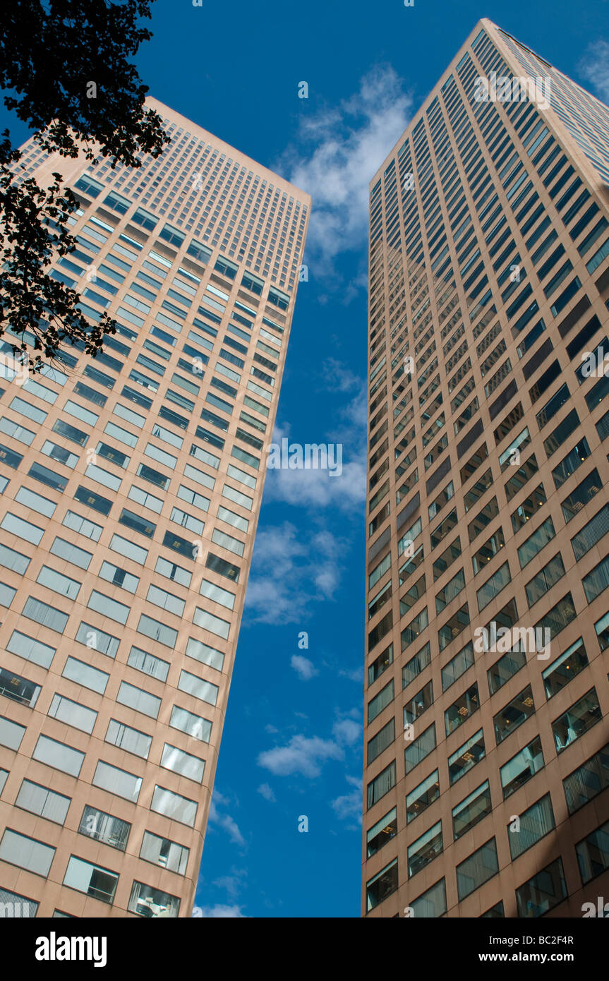 High rise tower blocks on Collins Street, Melbourne, Victoria ...