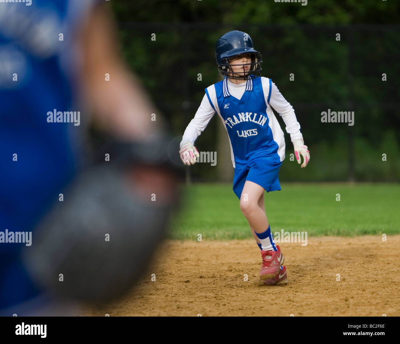 Running a game hi-res stock photography and images - Alamy