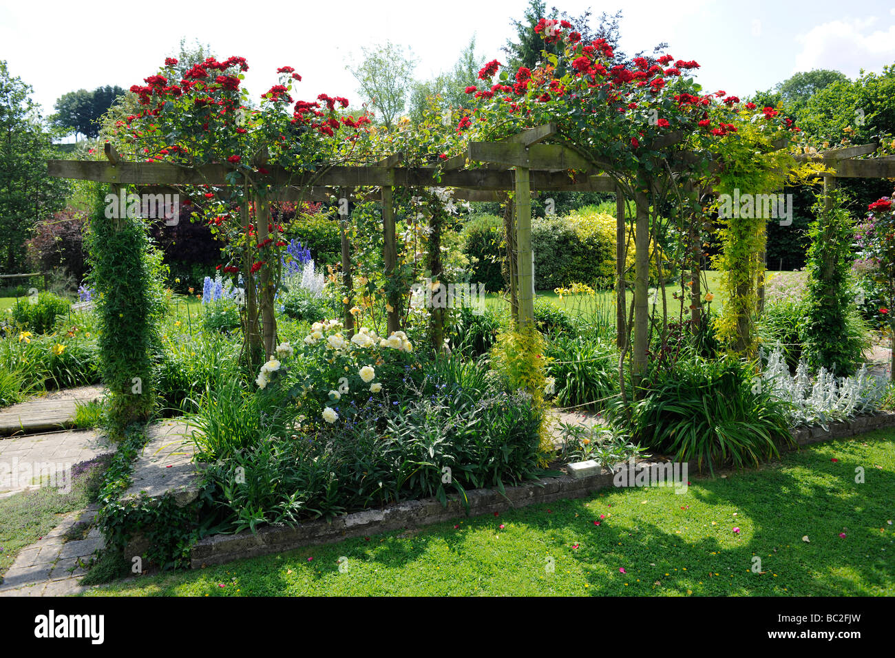 Rose Pergola In Garden High Resolution Stock Photography and Images - Alamy