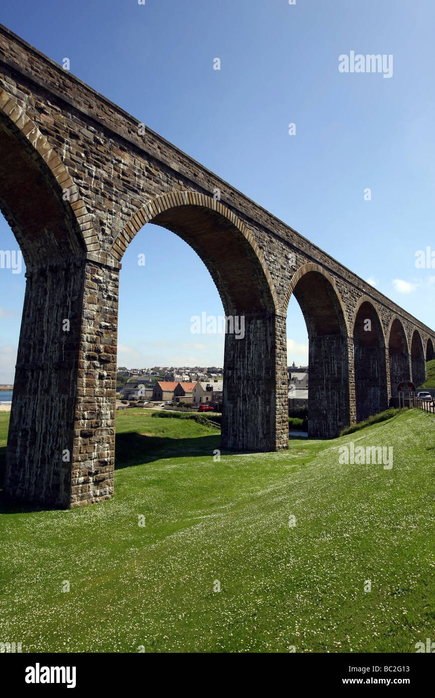 Cullen viaduct hi-res stock photography and images - Alamy