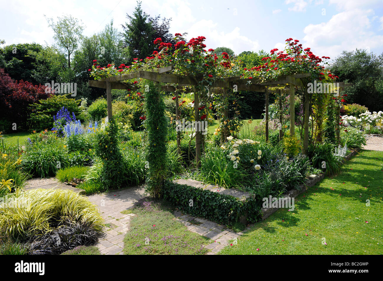 Rose Pergola In Garden High Resolution Stock Photography and Images - Alamy
