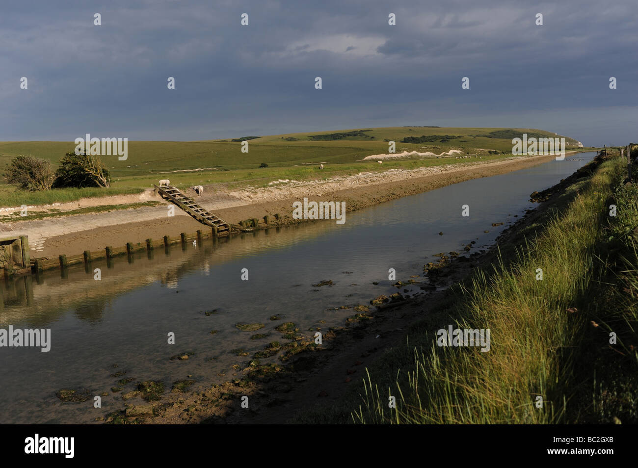 Cuckmere haven hi-res stock photography and images - Alamy