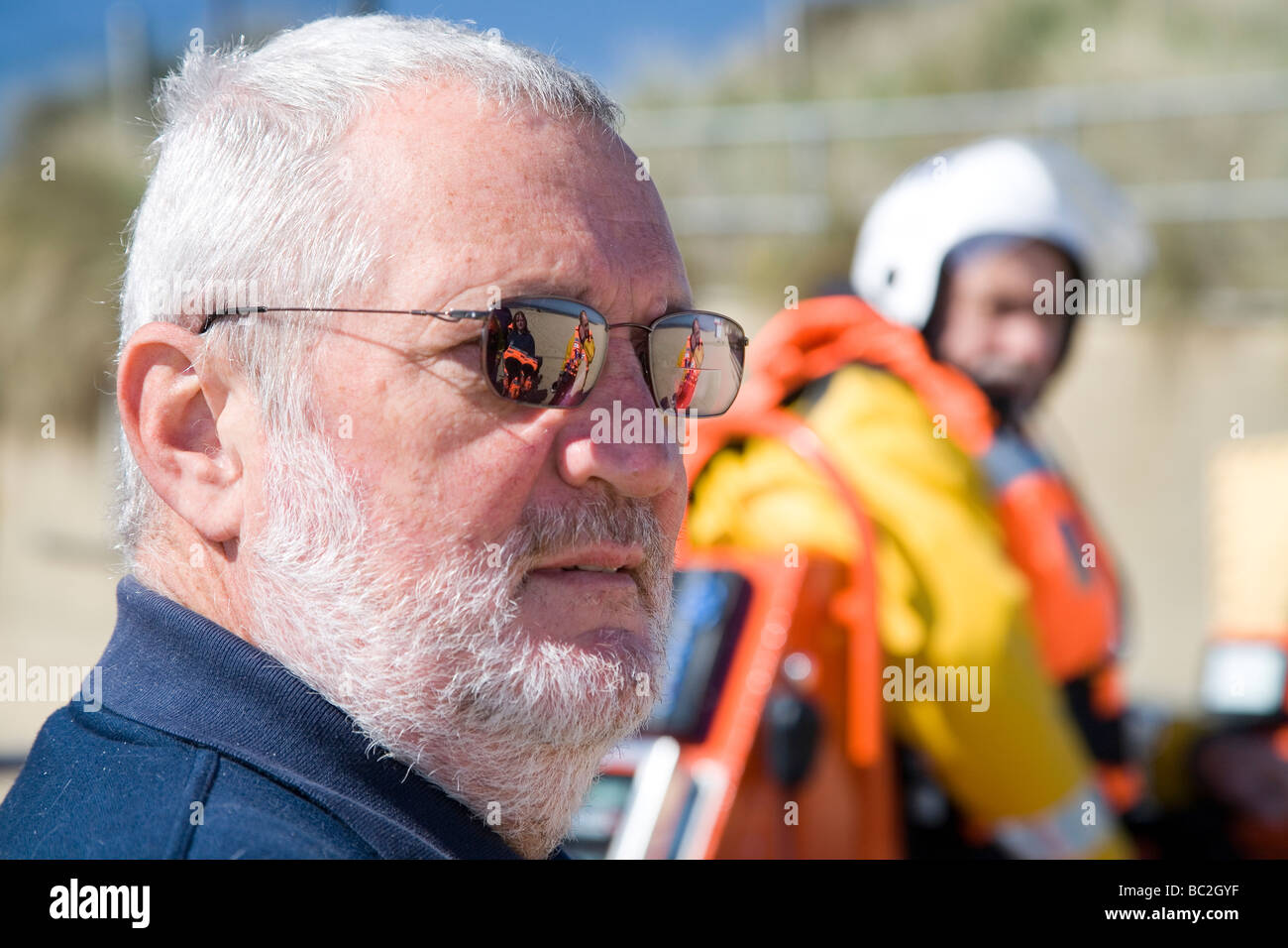 Palling hi-res stock photography and images - Alamy