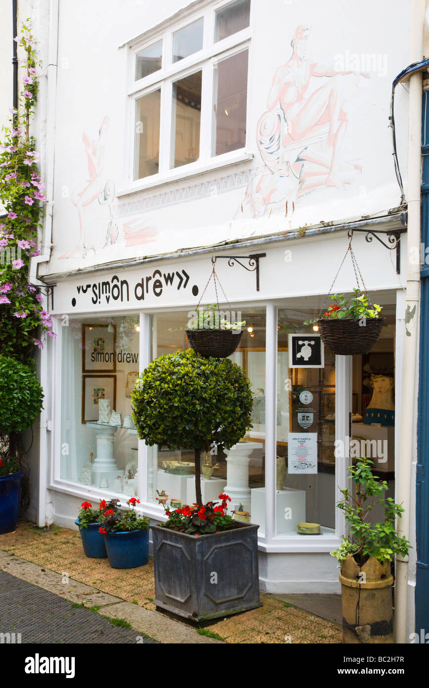 Simon drew gallery hi-res stock photography and images - Alamy