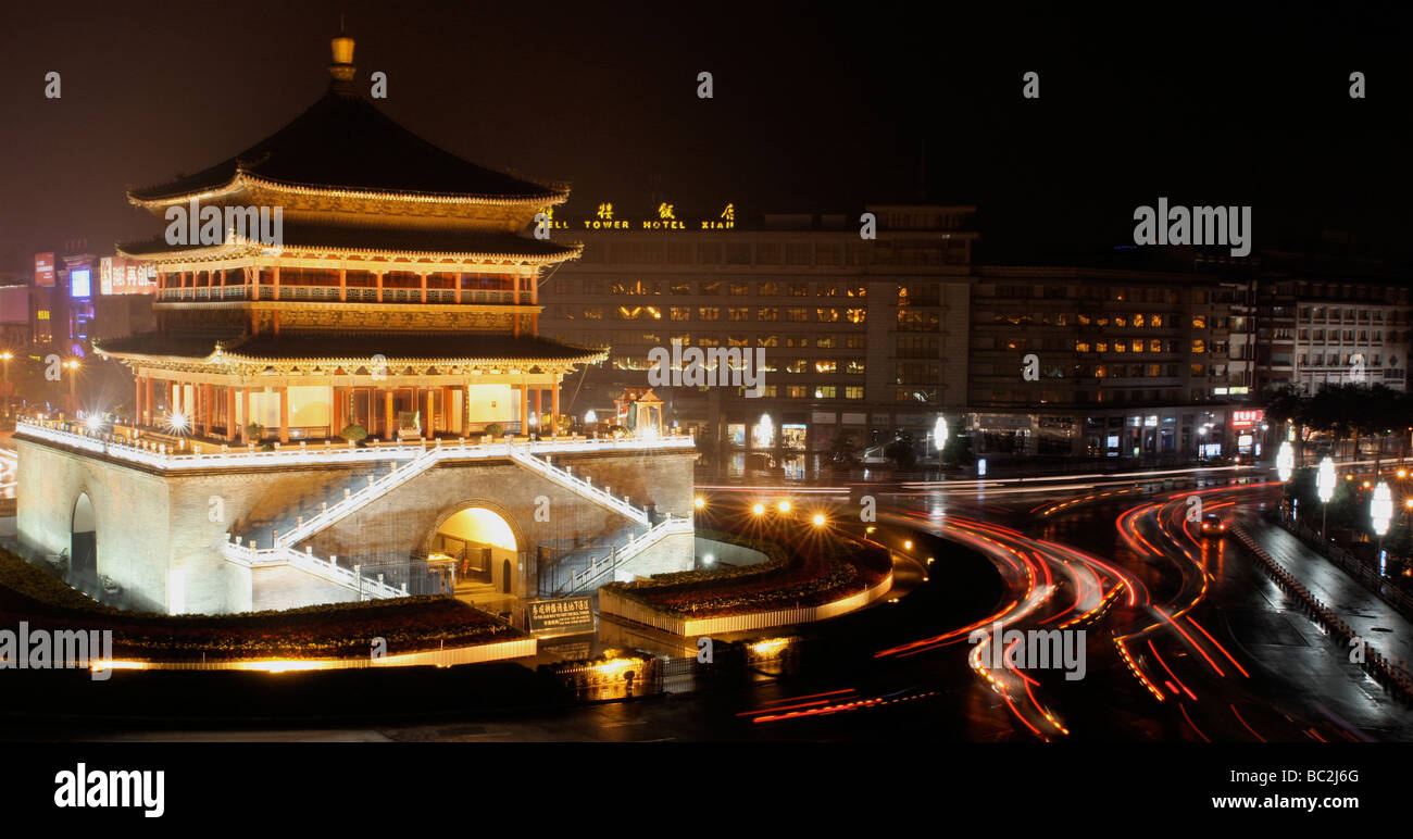 Xian at night hi-res stock photography and images - Alamy