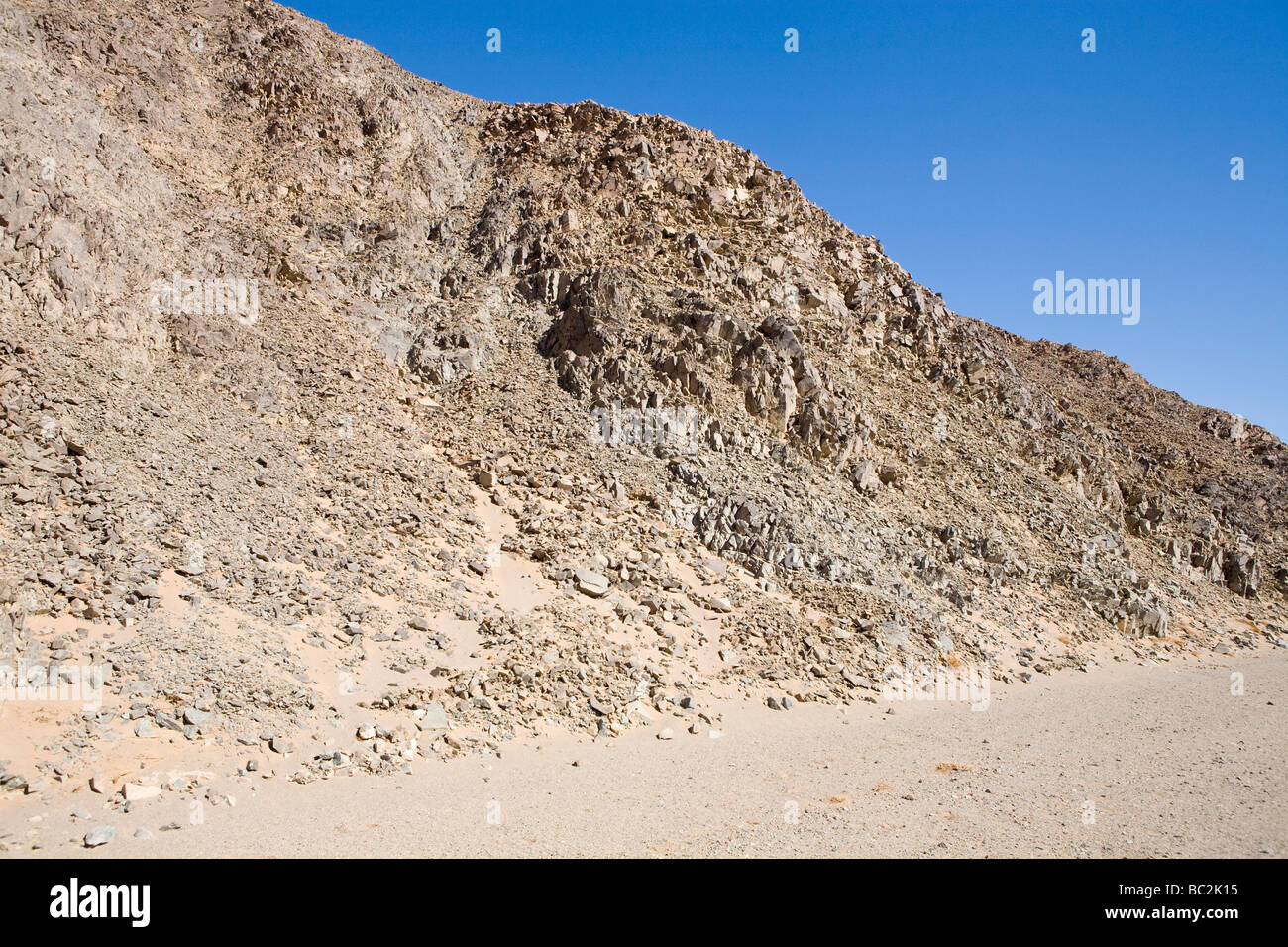 Geology in the Eastern Desert of Egypt Stock Photo - Alamy