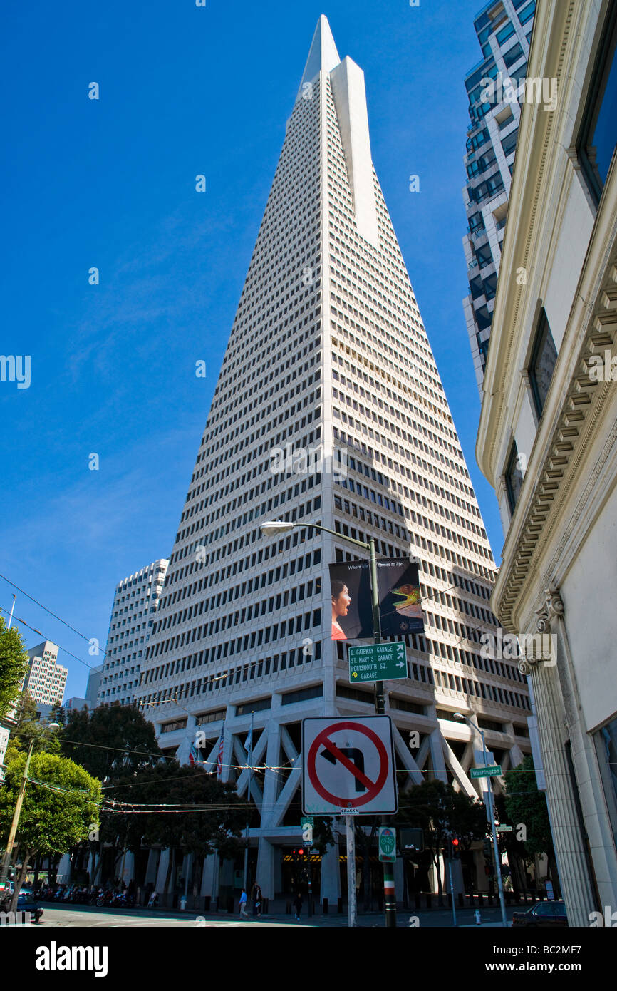 A view looking up from the base of the Transamerica Building from the ...