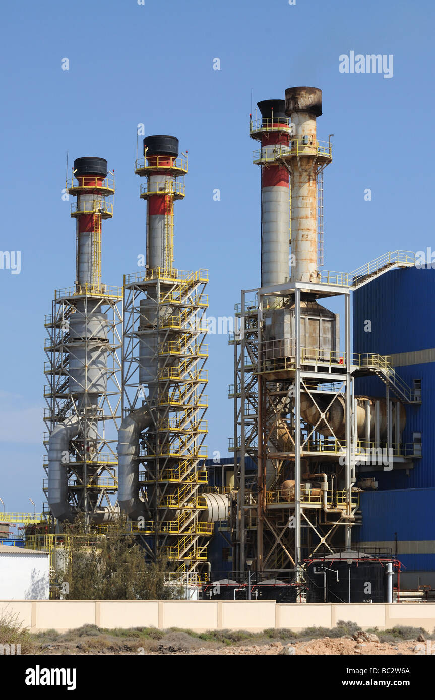 Power station chimney hi-res stock photography and images - Alamy