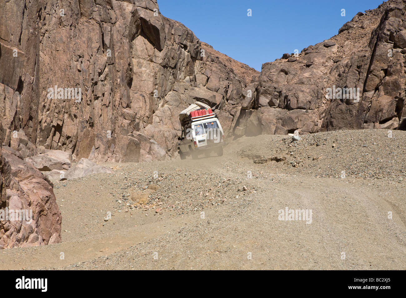 Moving stones ancient egypt hi-res stock photography and images - Alamy