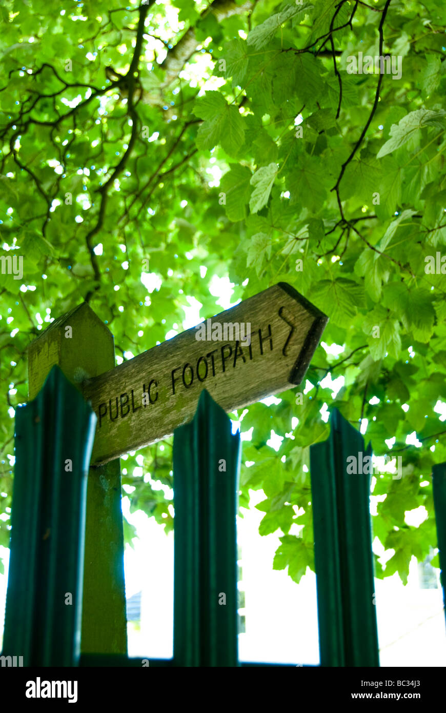 Public footpath blocked hi-res stock photography and images - Alamy