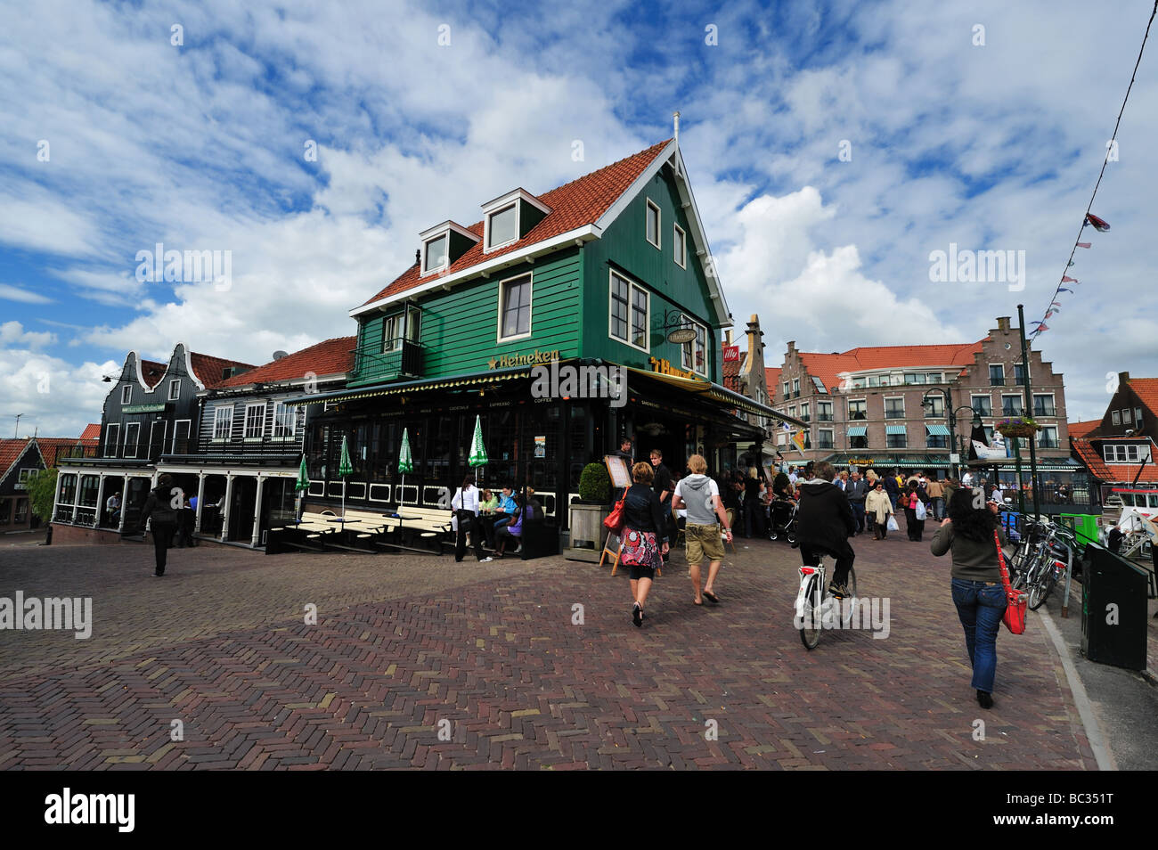 Cafe restaurant volendam netherlands holland hi-res stock photography ...