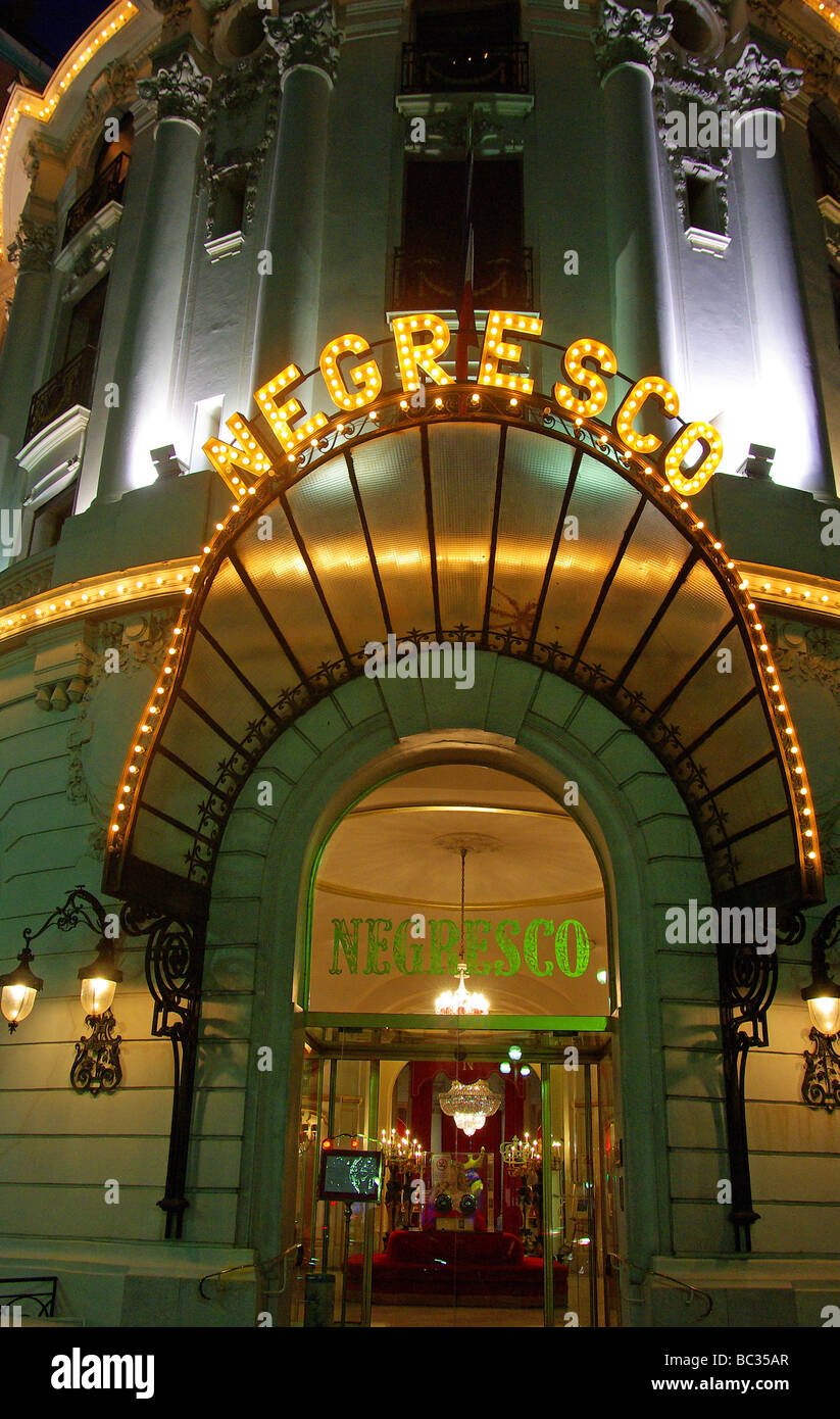 Nice (06) : "Le Negresco" hotel Stock Photo - Alamy