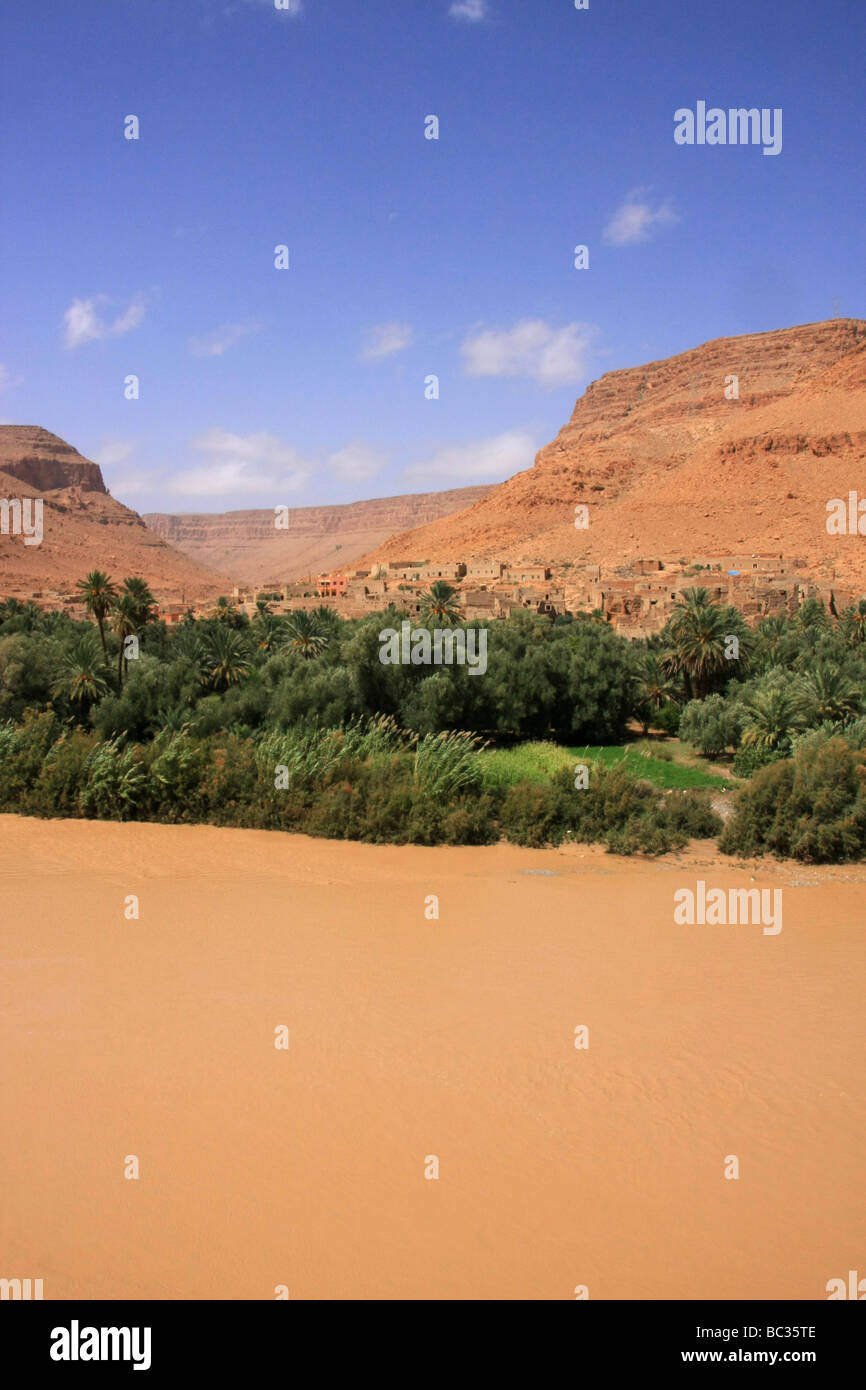 Ziz gorges hi-res stock photography and images - Alamy