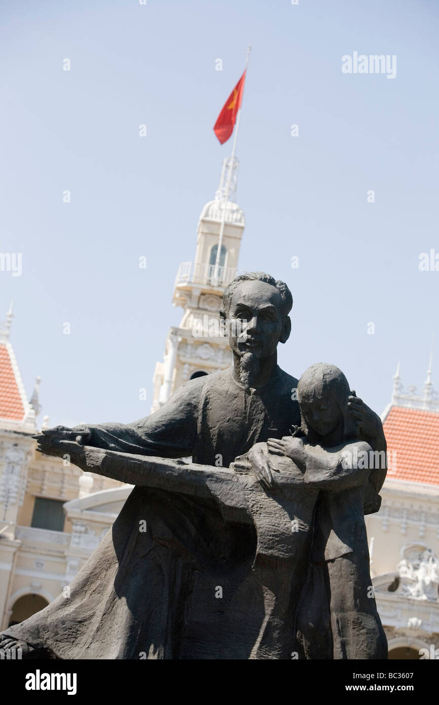 Ho Chi Minh City (Saigon), Vietnam : Statue of Ho Chi Minh Stock Photo ...