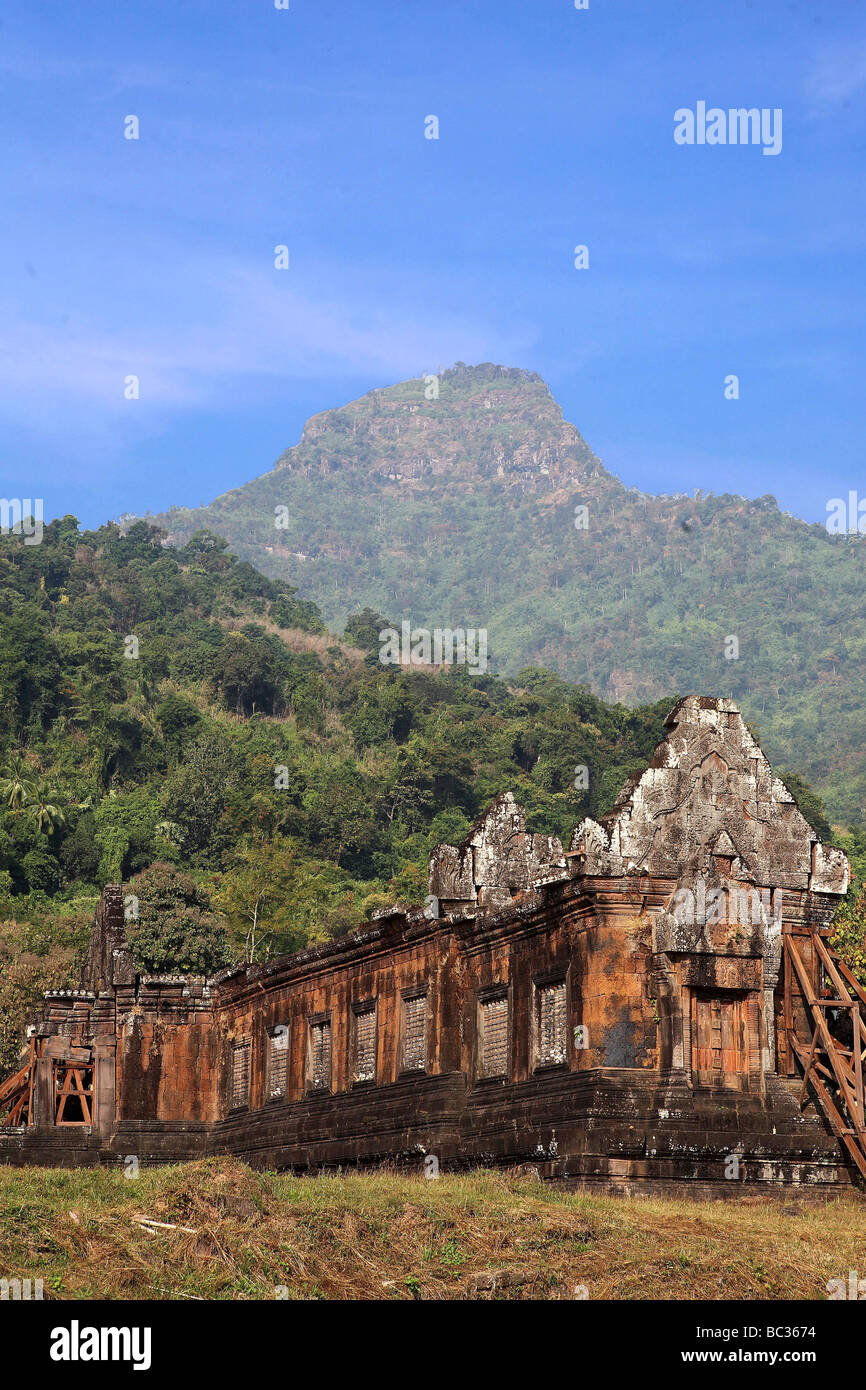 Laos, Champasak : Wat Phou (Vat Phu), former Khmer Hindu temple complex ...