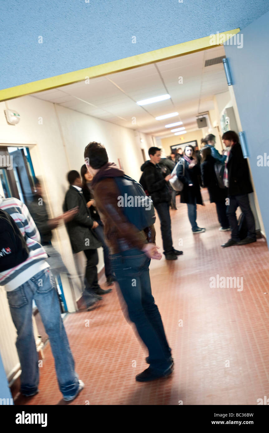 Lycée Raoul Follereau secondary / high school in Nevers (58 Stock Photo ...