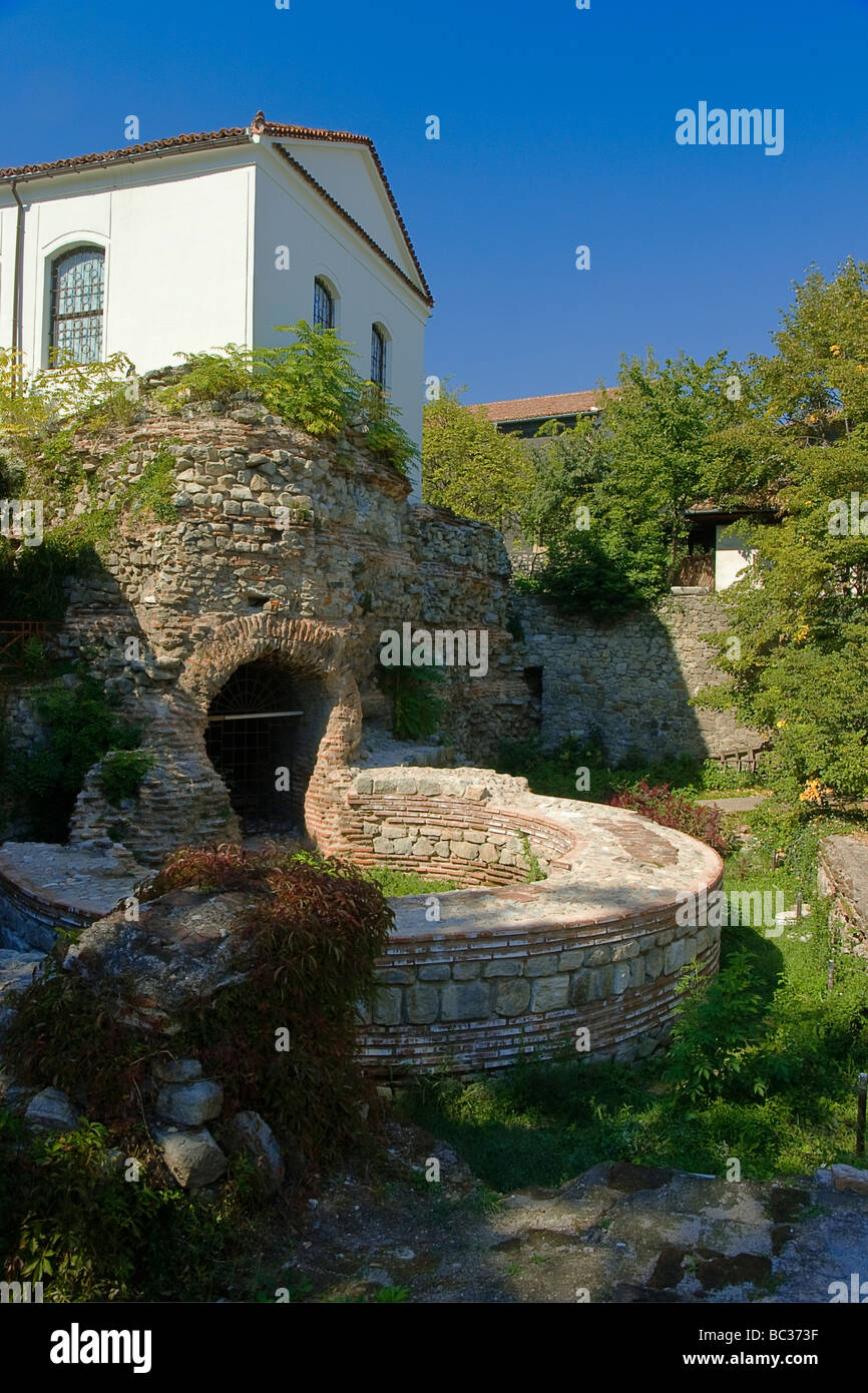 Plovdiv architecture, old town, archaeology Roman remains, Philipopolis ...