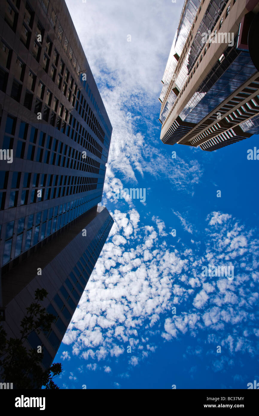 Sydney buildings reach upward Stock Photo - Alamy