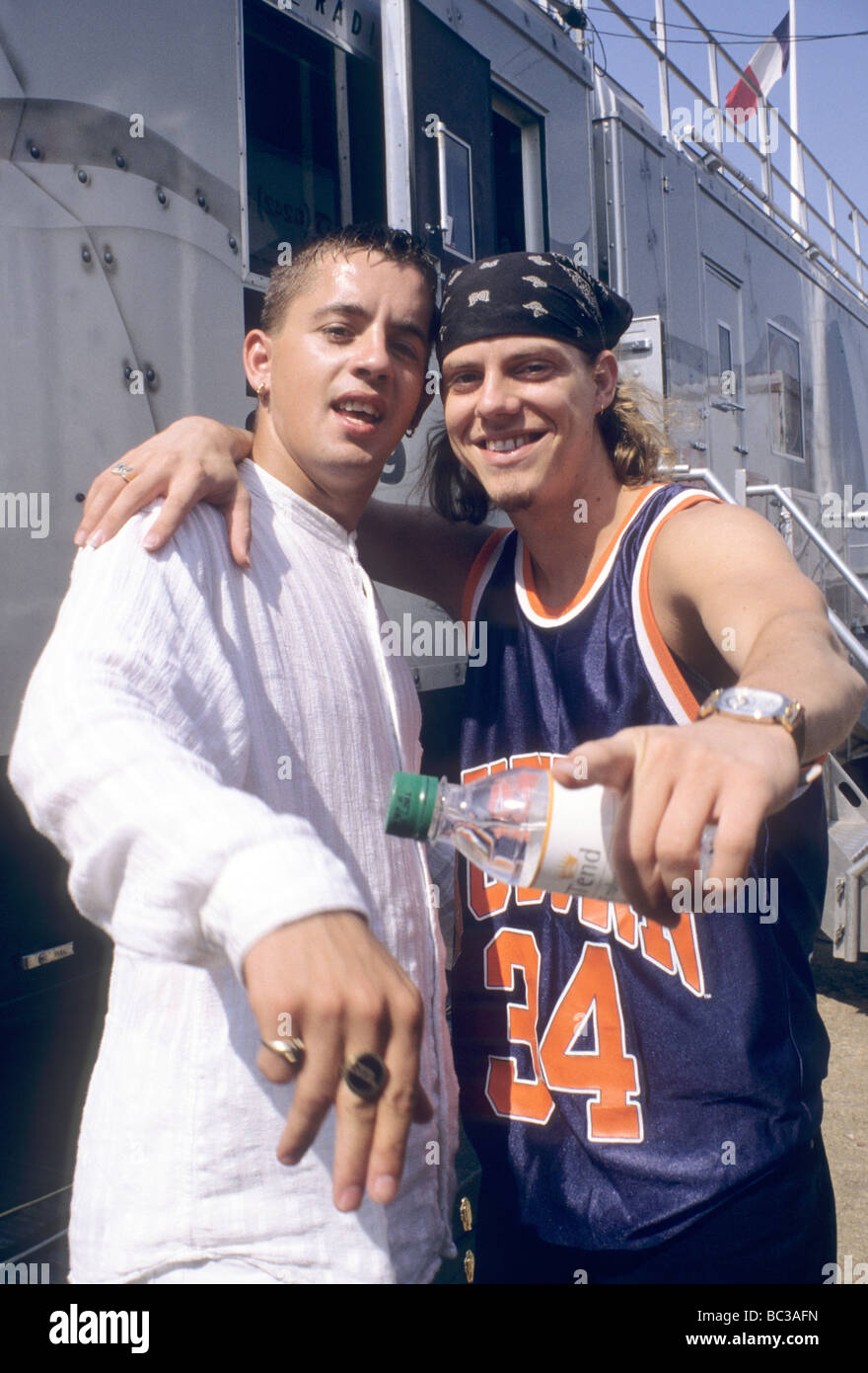 90s singer hi-res stock photography and images - Alamy