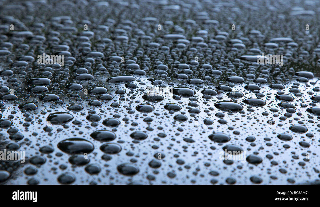 Wet graphic hi-res stock photography and images - Alamy