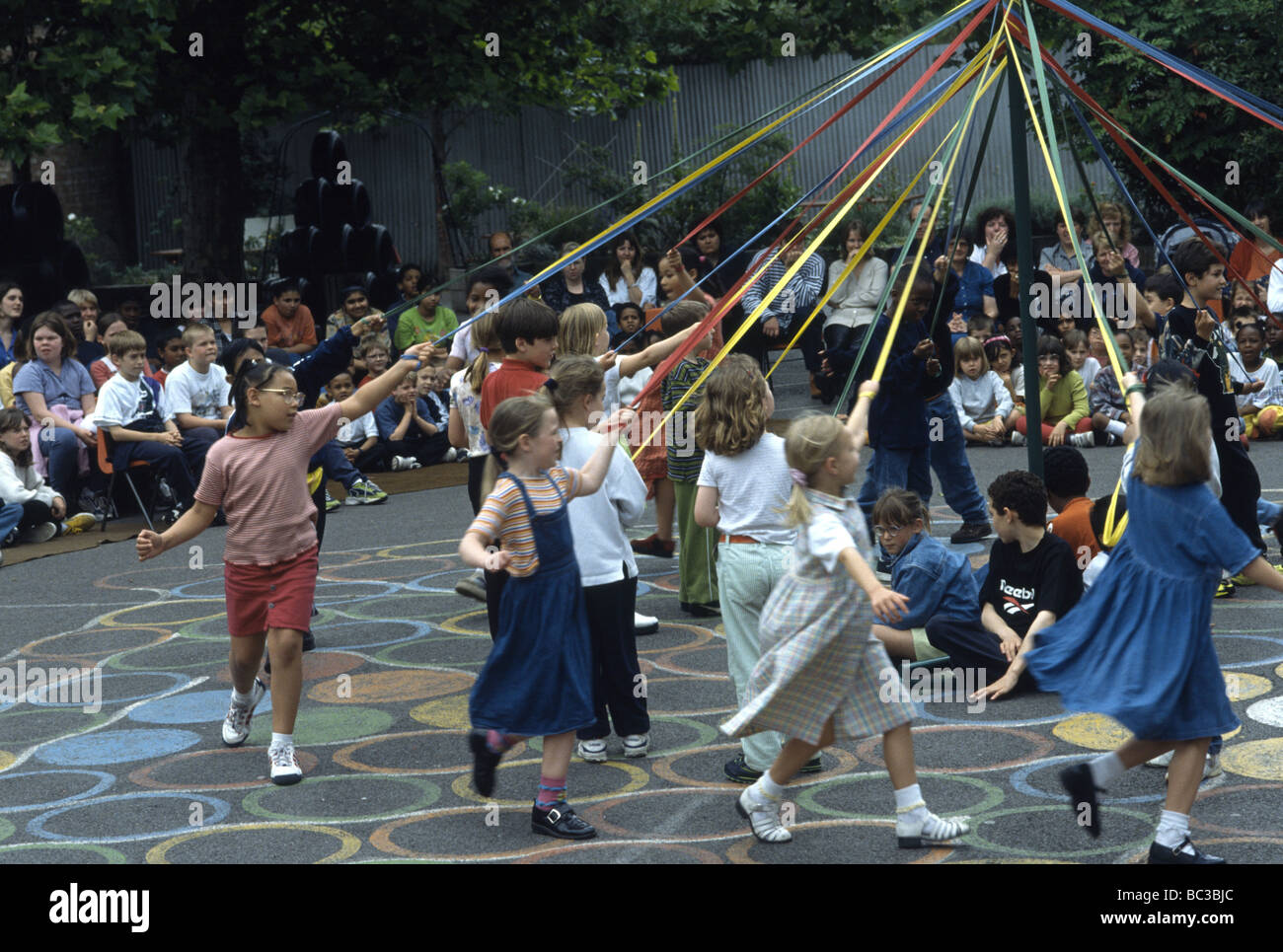 Dance maypole hi-res stock photography and images - Alamy