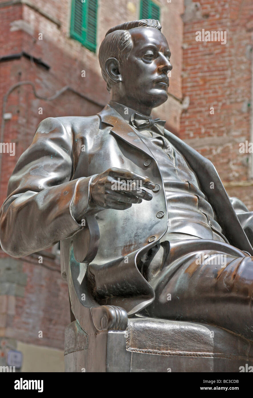 Elegant and evocative bronze statue of Italian,Opera Composer Puccini ...