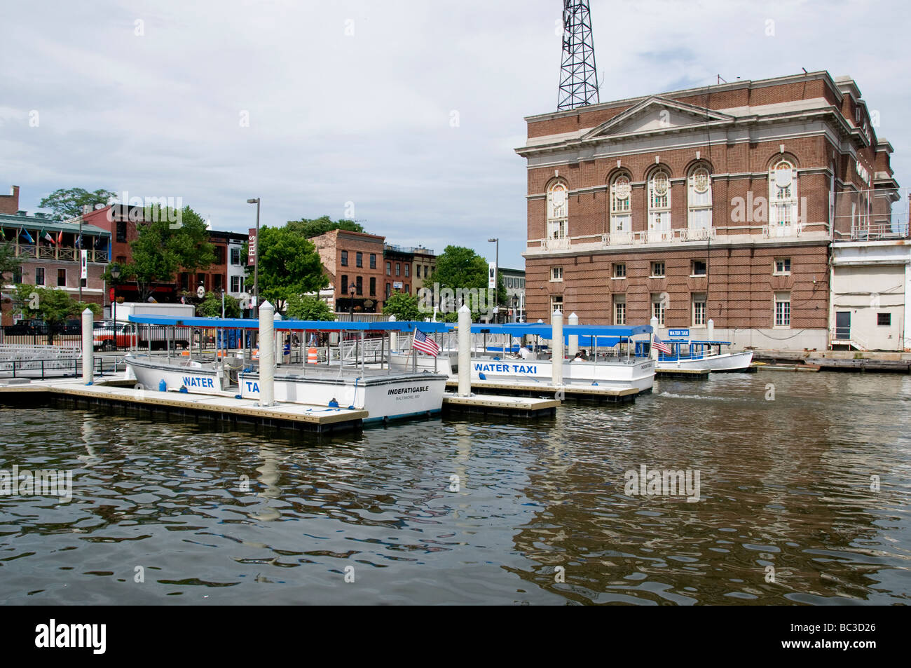 Baltimore inner hi-res stock photography and images - Alamy