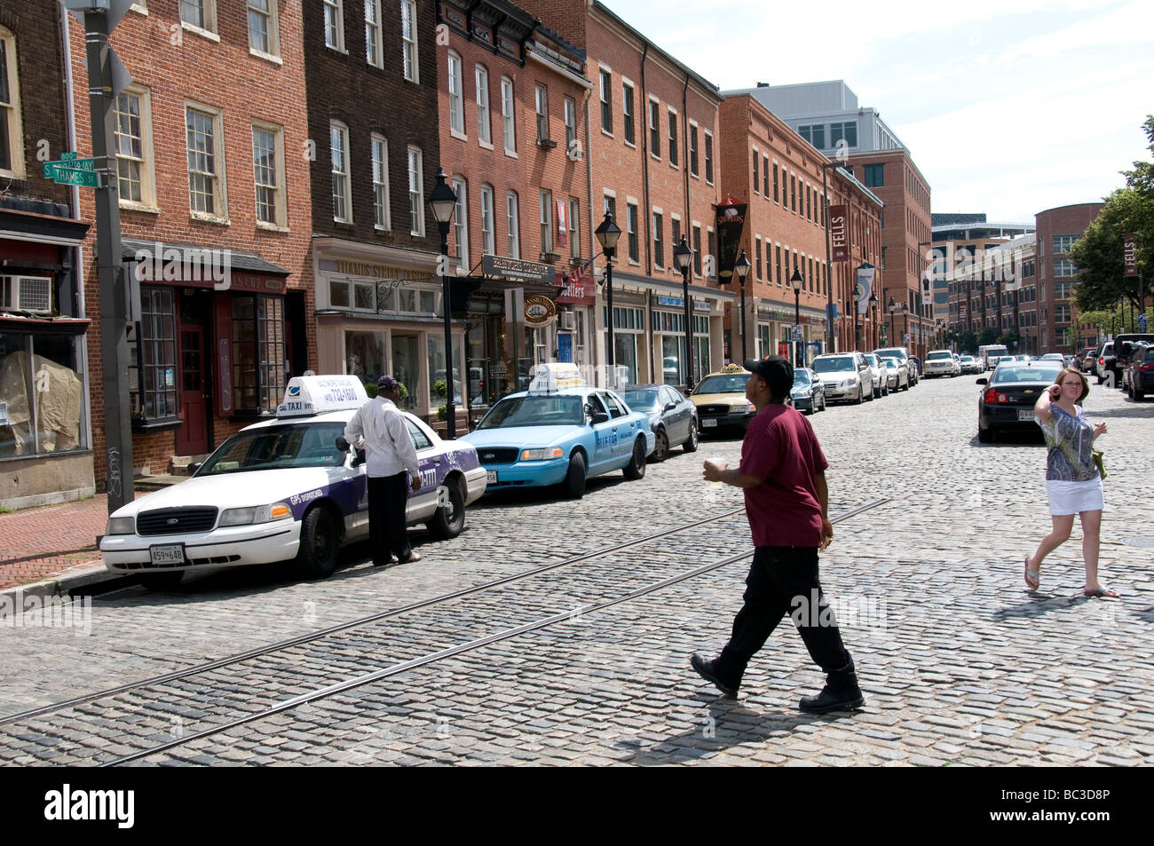 Baltimore street scene hi-res stock photography and images - Alamy