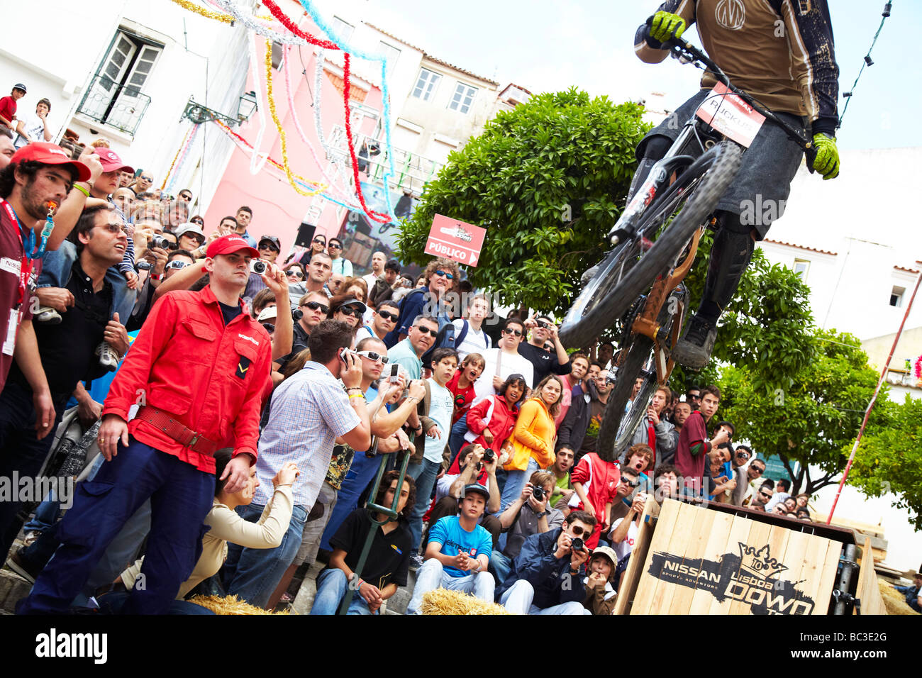mountain bike street race, bike race Stock Photo - Alamy