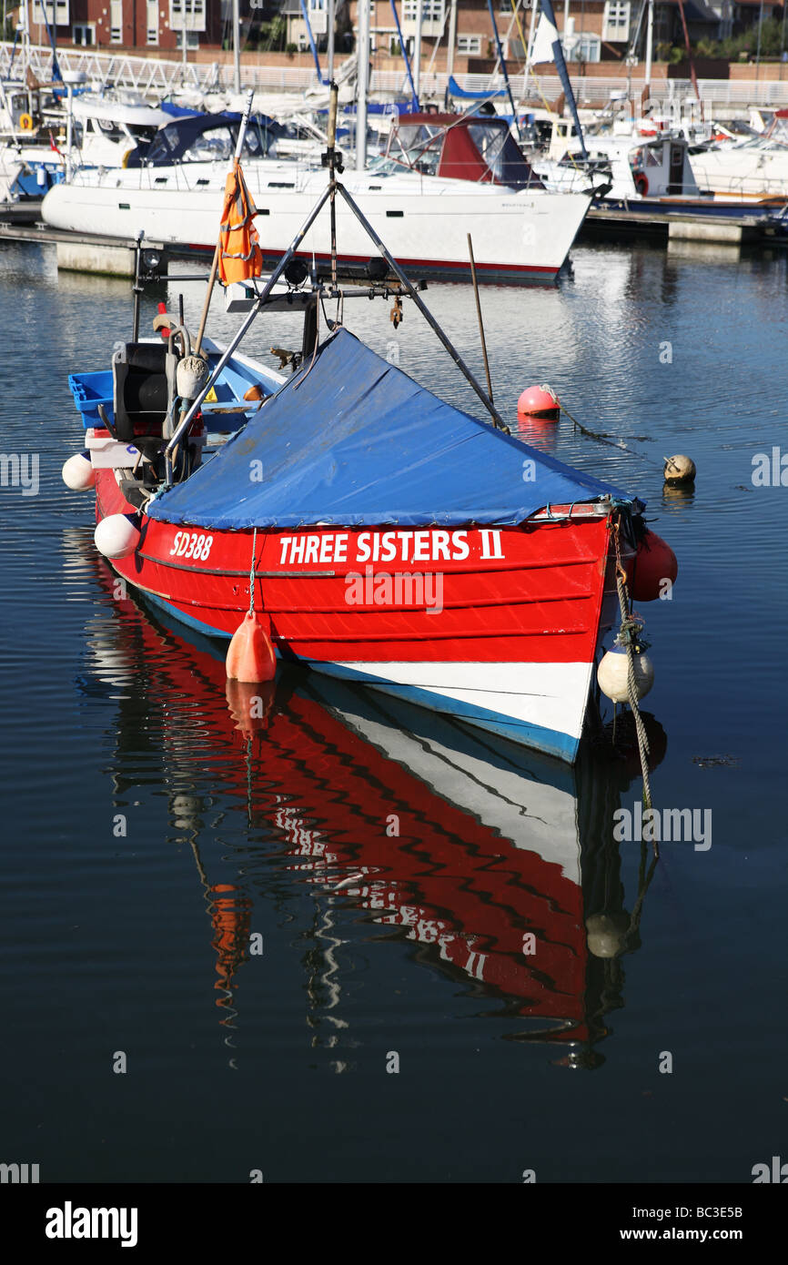 Coble fishing boat hi-res stock photography and images - Alamy