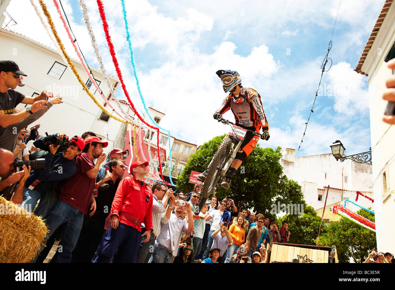 mountain bike street race, bike race Stock Photo - Alamy