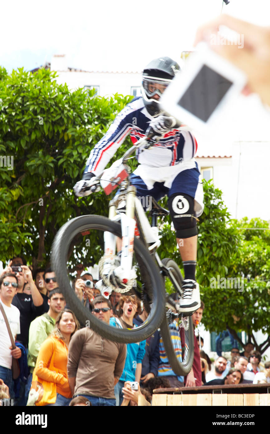 mountain bike street race, bike race Stock Photo - Alamy