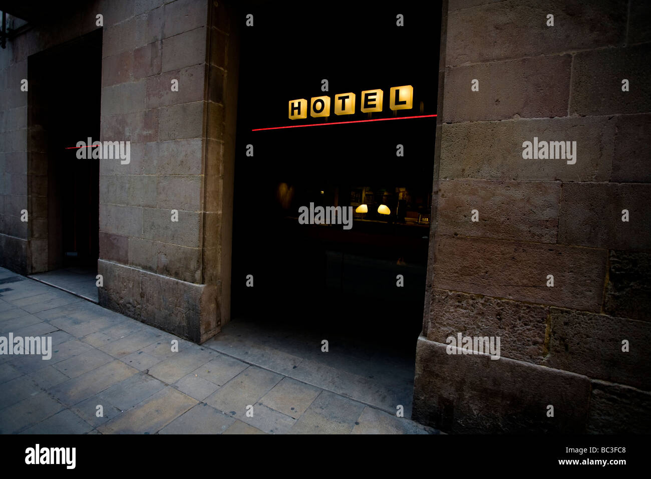 Back alley sign hi-res stock photography and images - Alamy