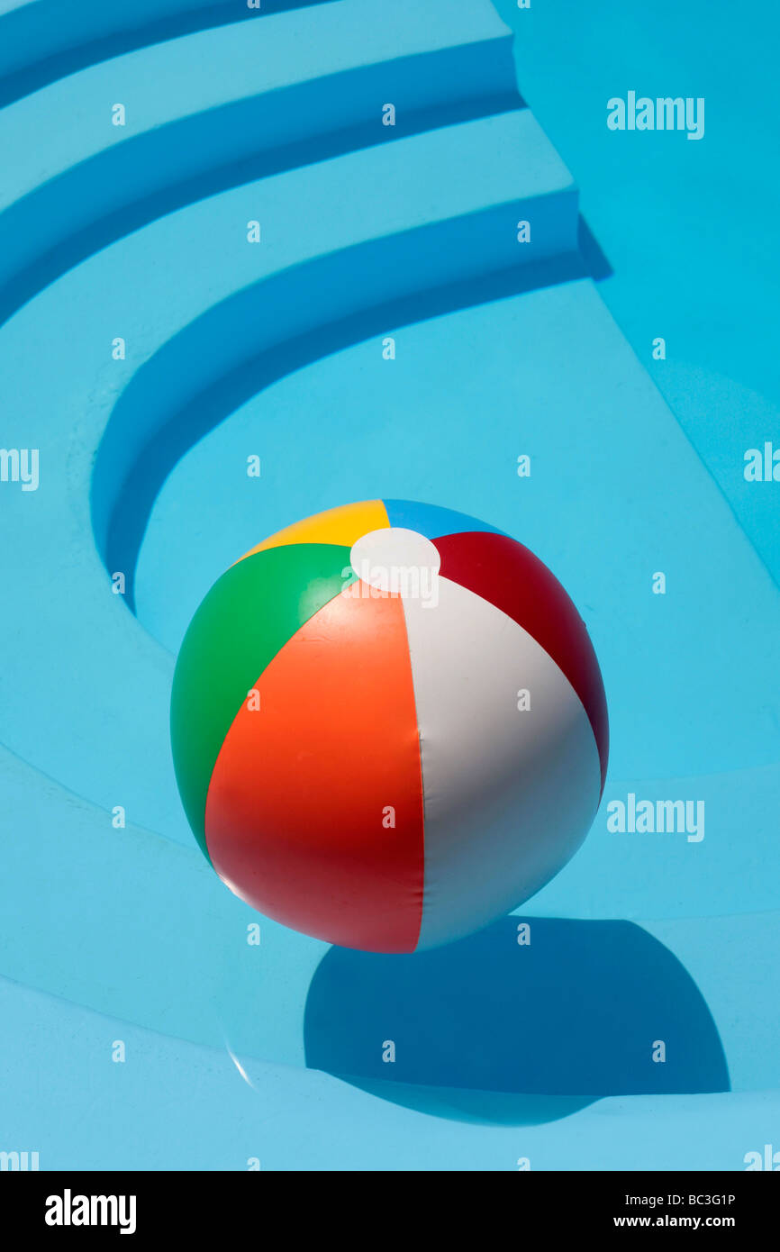 Beach ball in pool beachball hi-res stock photography and images - Alamy