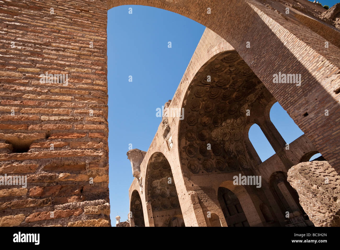 Basilica of Maxentius Roman Forum Rome Italy Stock Photo - Alamy