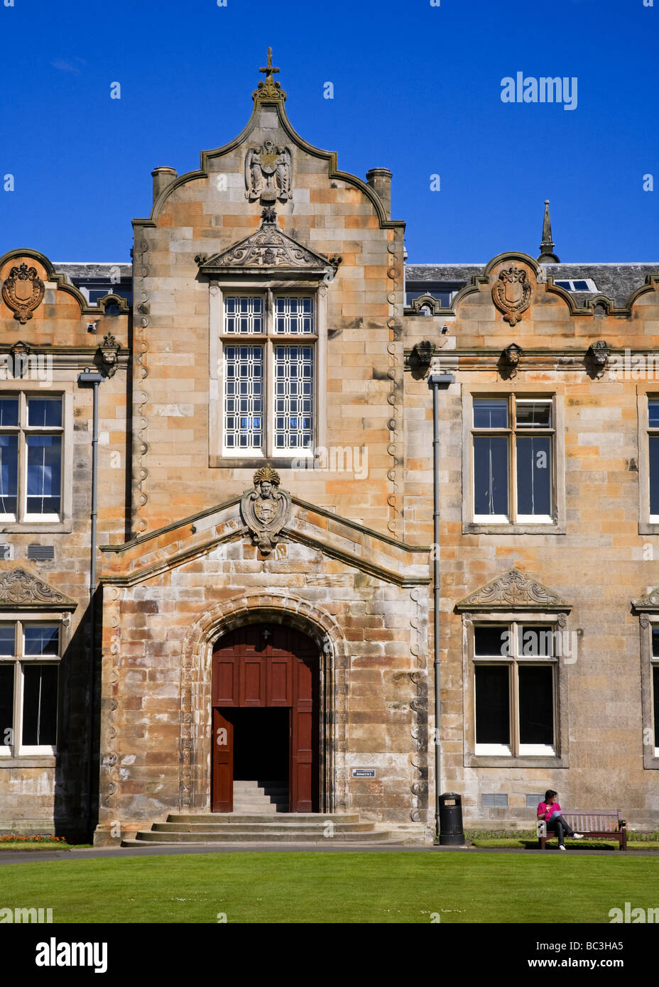 St andrews university hi-res stock photography and images - Alamy