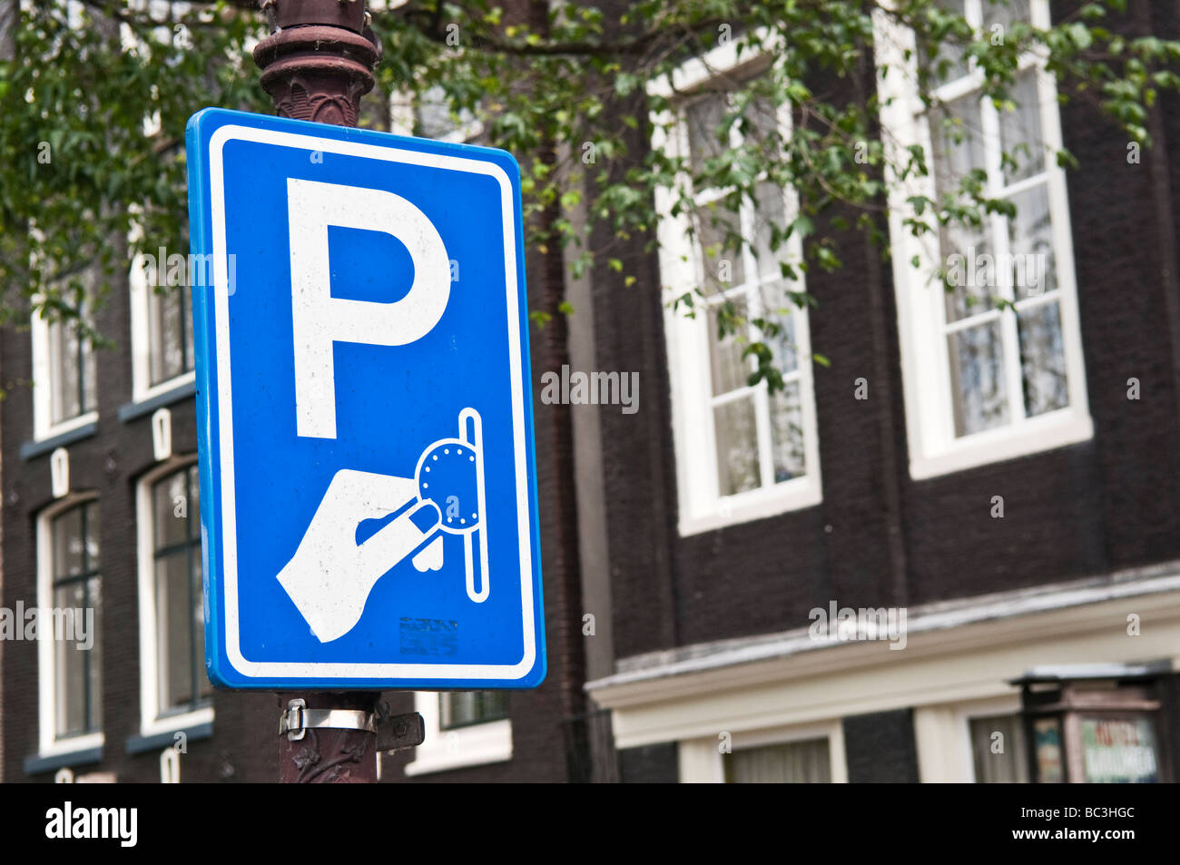 Pay and display sign, Amsterdam Stock Photo - Alamy