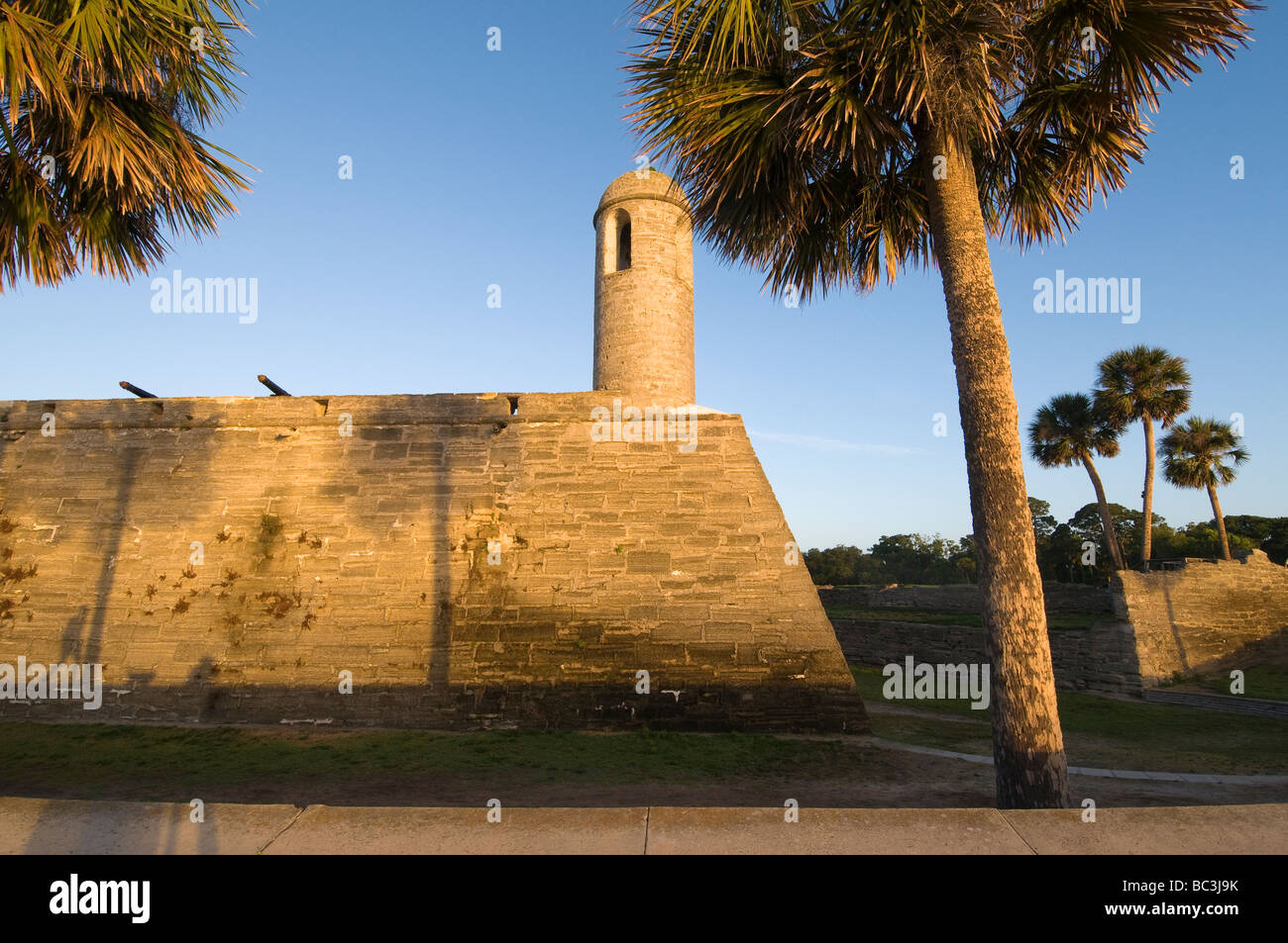 Castillo de San Marcos at dawn overlooking Matanzas Bay, St. Augustine ...
