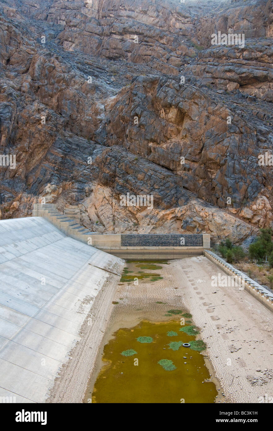 Dried out Dam In a Wadi Sultanate of Oman Stock Photo - Alamy
