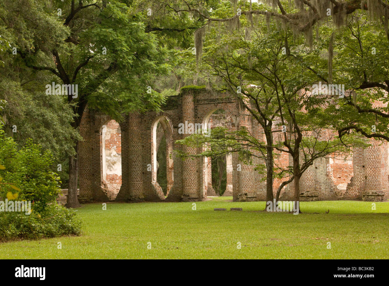 Sheldon Church Ruins in South Carolina Stock Photo - Alamy